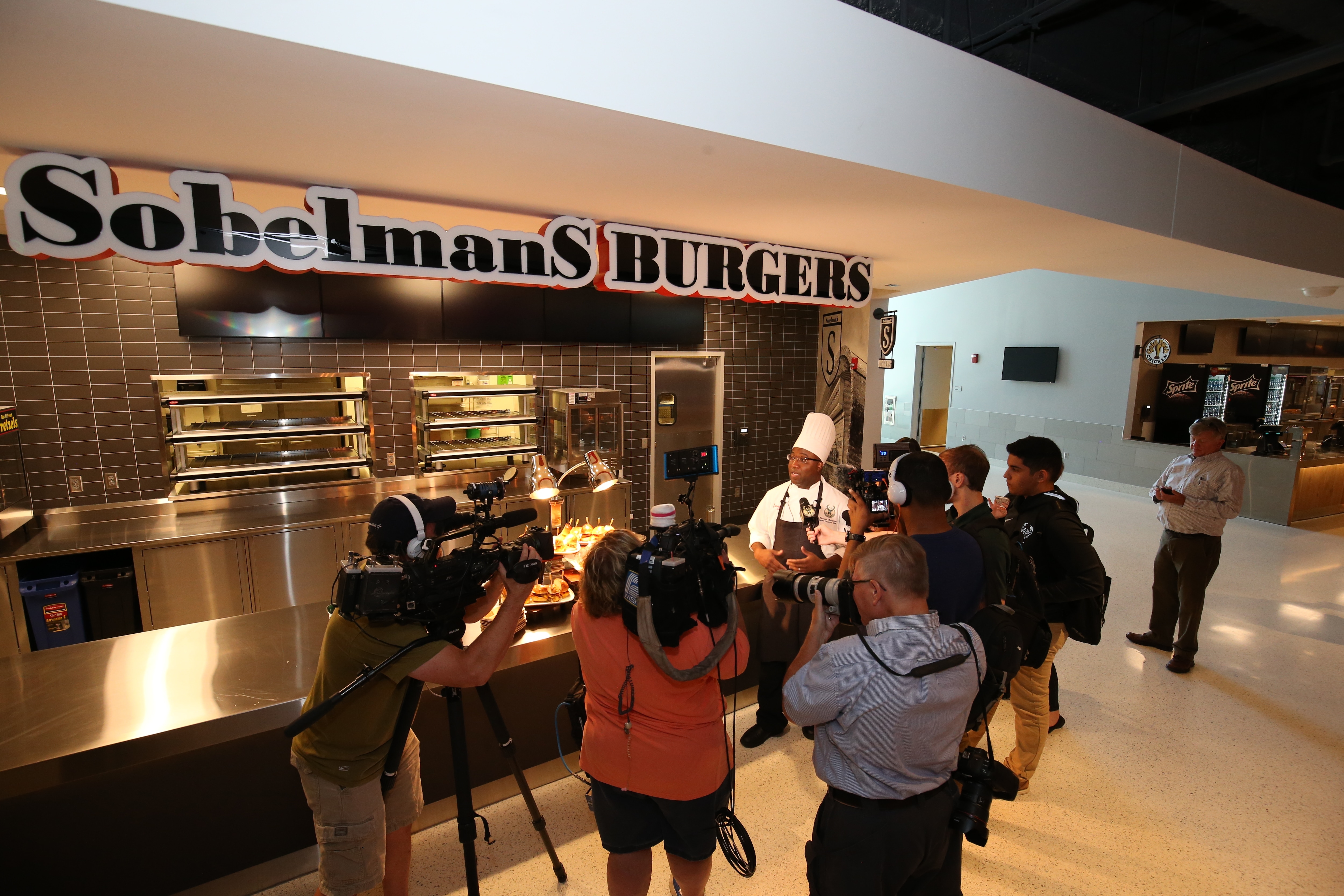 Fiserv Forum Unveils MKEat Menu Photo Gallery | NBA.com