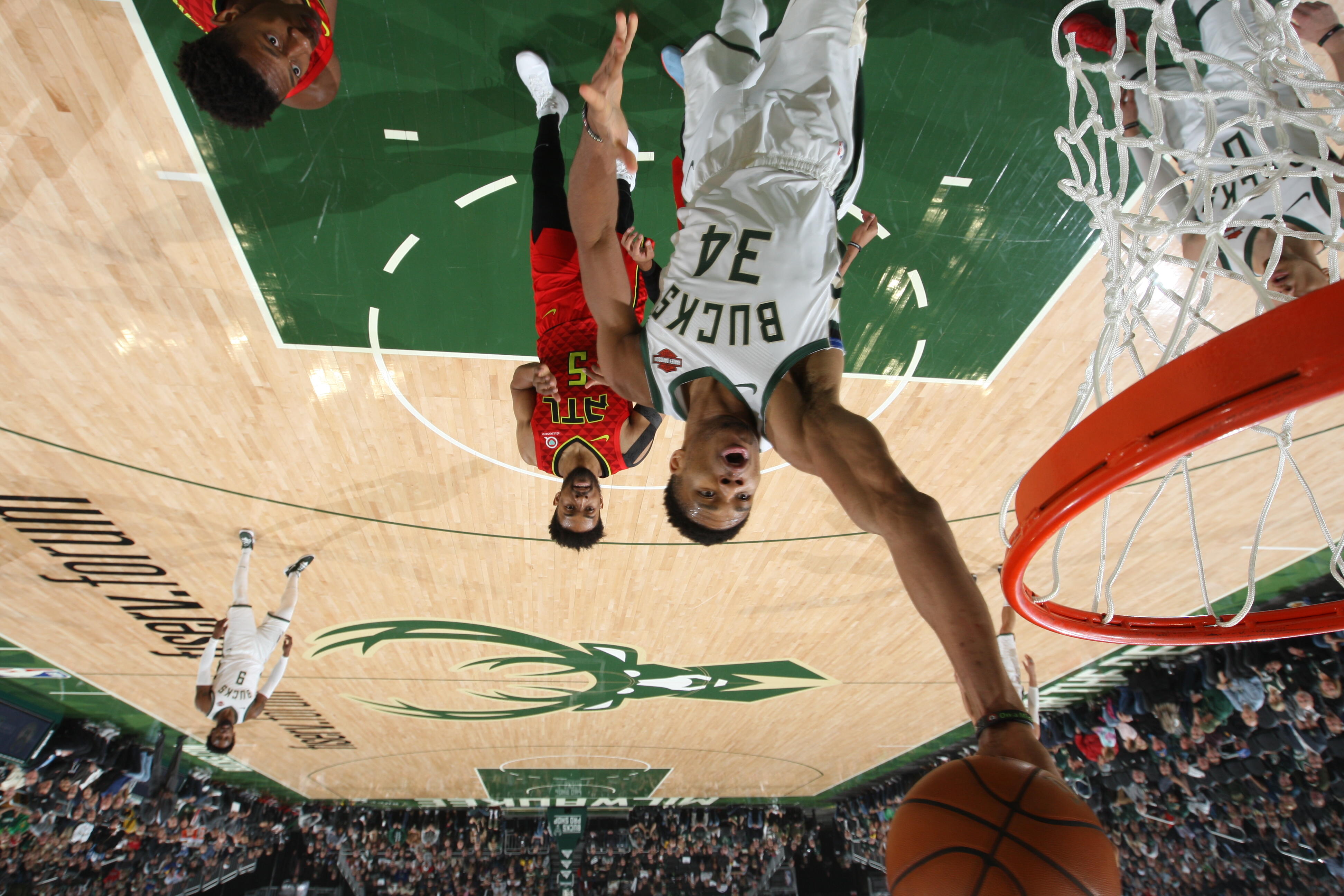 PHOTO RECAP: Bucks 111 - Hawks 102 | 11.27.19 | Milwaukee Bucks