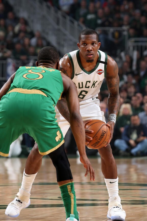 PHOTO RECAP: Bucks 128 - Celtics 123 | 1.16.20 Photo Gallery | NBA.com