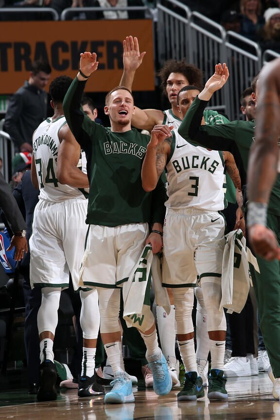 PHOTO RECAP: Bucks 128 - Celtics 123 | 1.16.20 Photo Gallery | NBA.com
