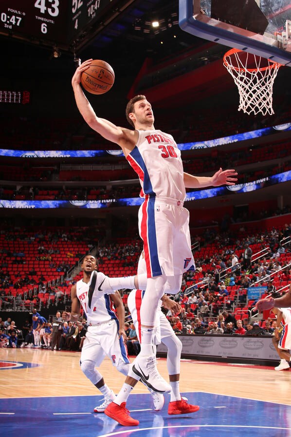 Jon Leuer's Career In Photos Photo Gallery | NBA.com