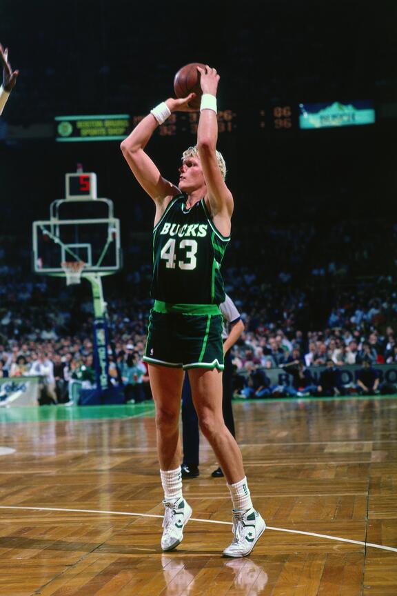 Jack Sikma's Hall of Fame Career In Photos Photo Gallery | NBA.com