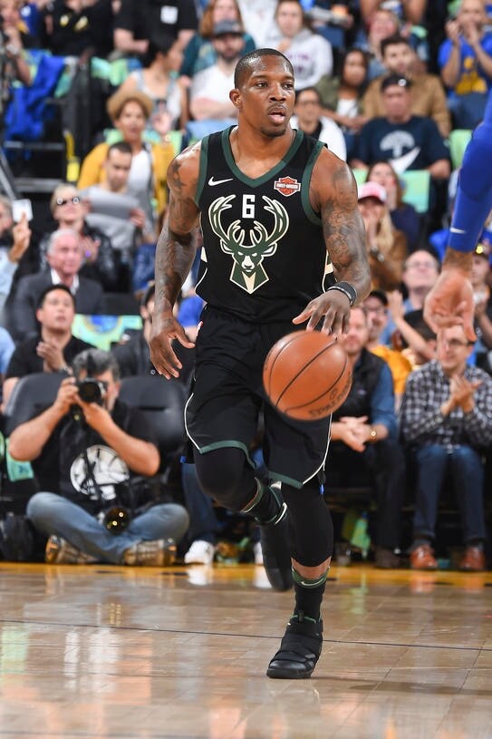 Game Action: Bucks At Warriors | 3.29.18 Photo Gallery | NBA.com