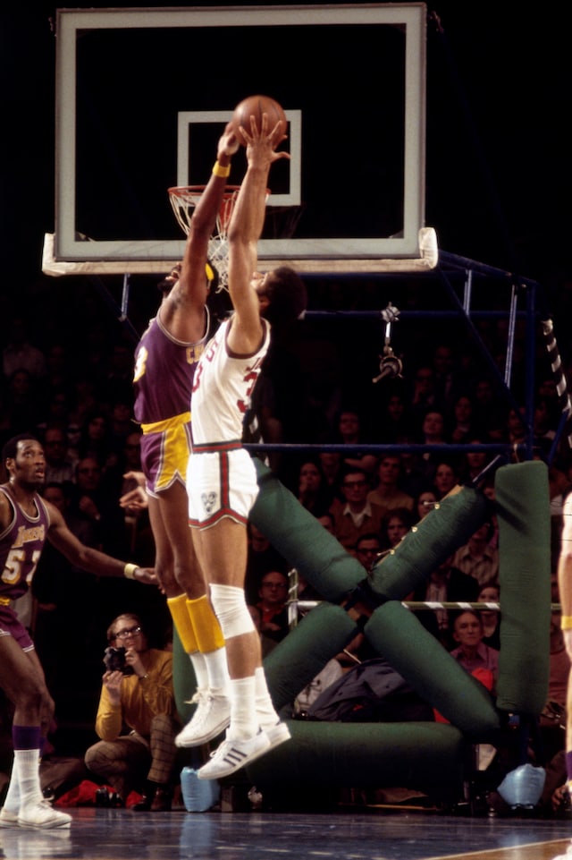 Bucks Snap Lakers 33 Game Win Streak Photo Gallery | NBA.com