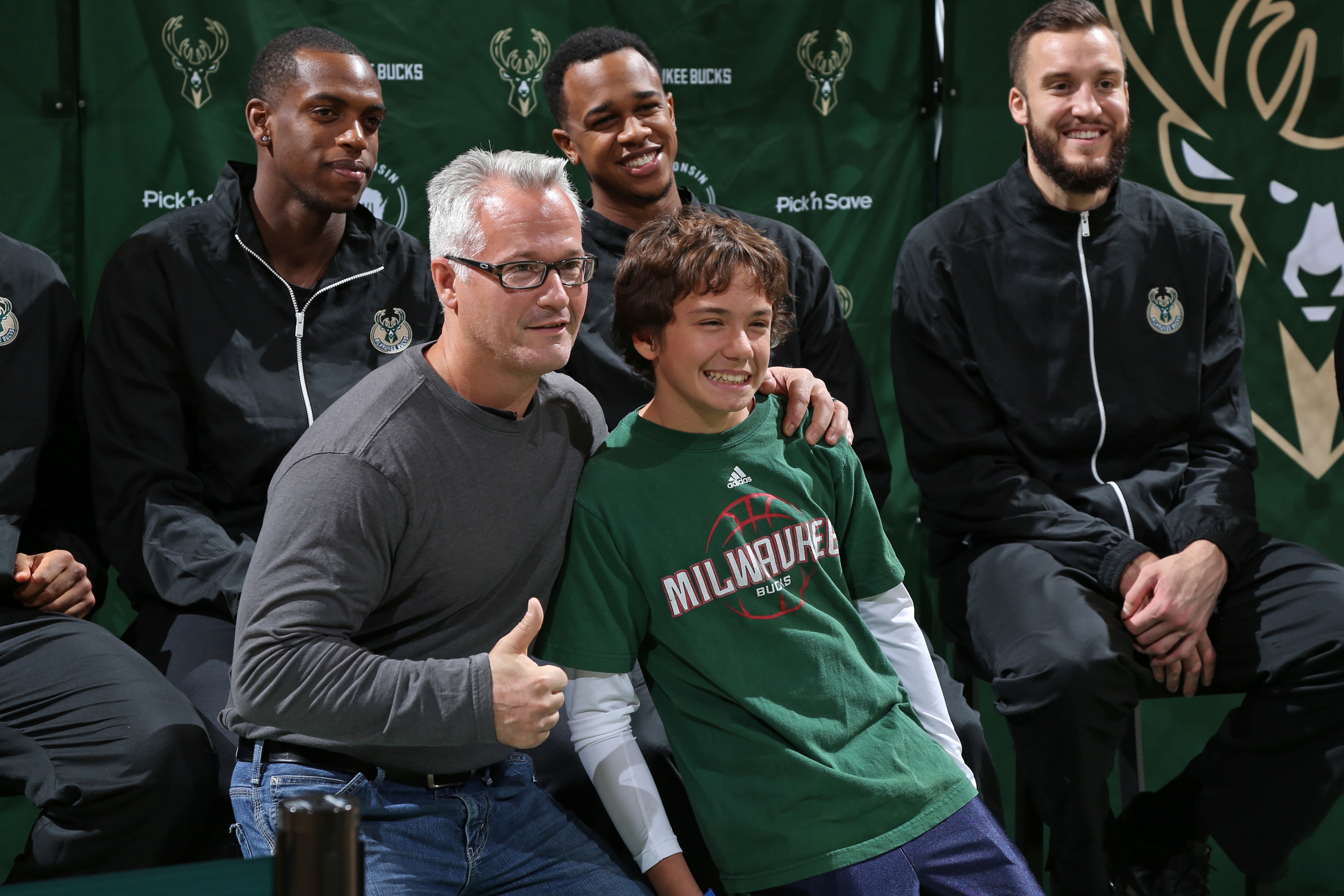Fourth Annual Bucks Fan Fest Slated for Sunday, Oct. 2 | Milwaukee Bucks