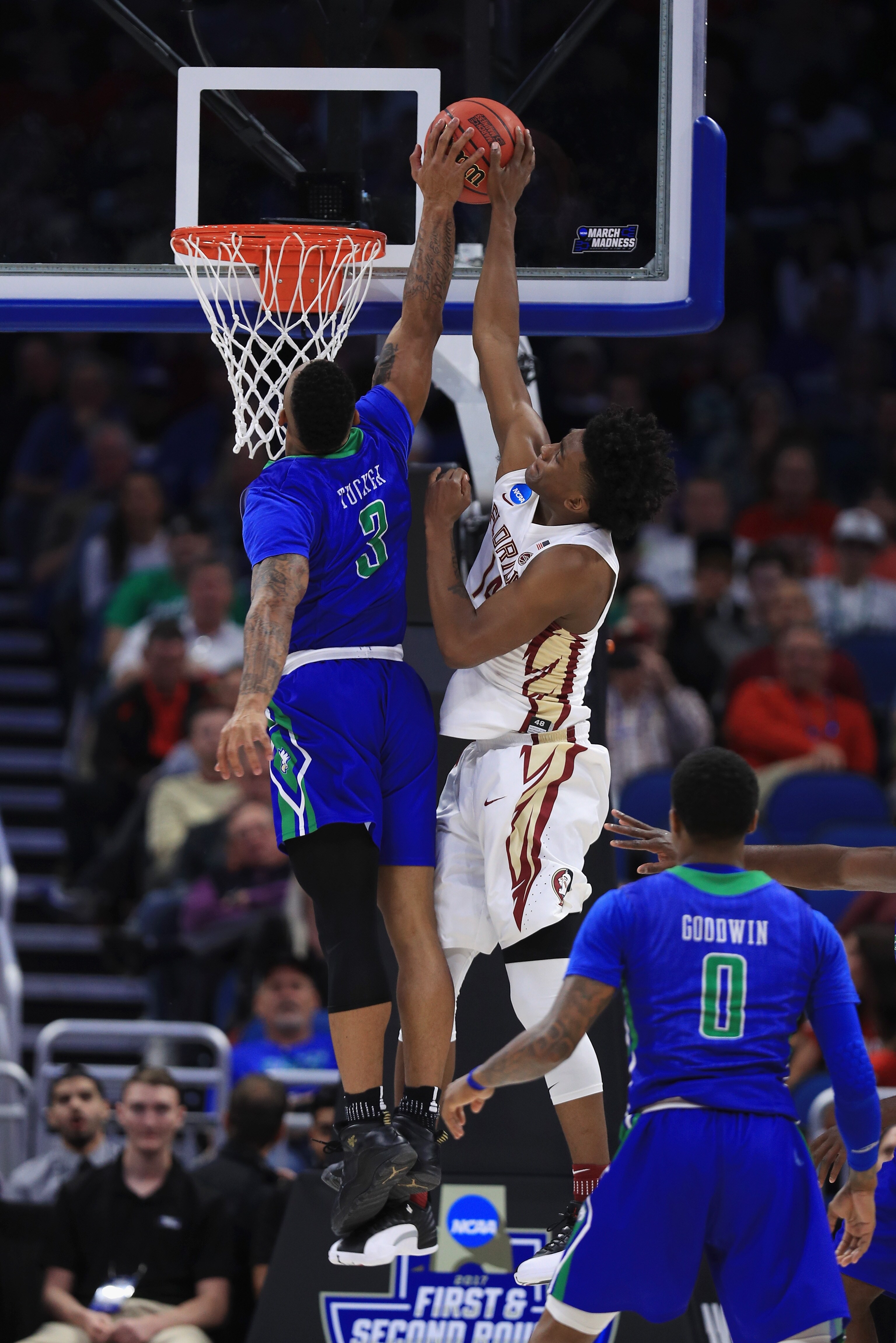 2019 Summer League: Rayjon Tucker Photo Gallery | NBA.com