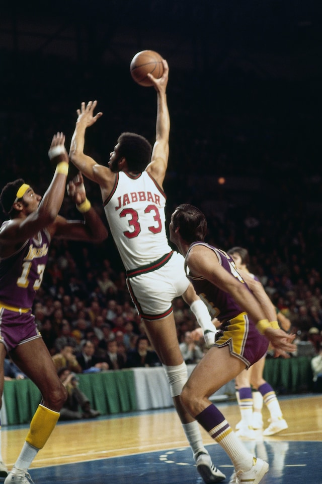 Bucks Snap Lakers 33 Game Win Streak Photo Gallery | NBA.com