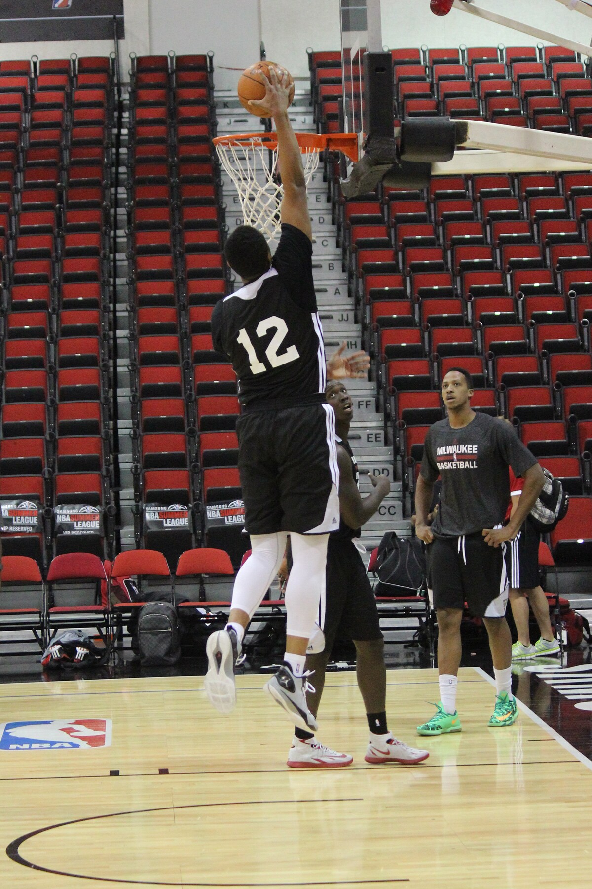 Sunday's Shoot Around Photo Gallery | NBA.com