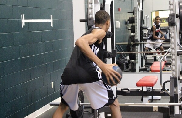 Giannis Antetokounmpo Workout - 8/1/13 Photo Gallery | NBA.com