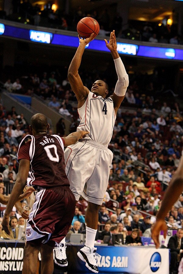 Jeff Adrien at UConn Photo Gallery | NBA.com