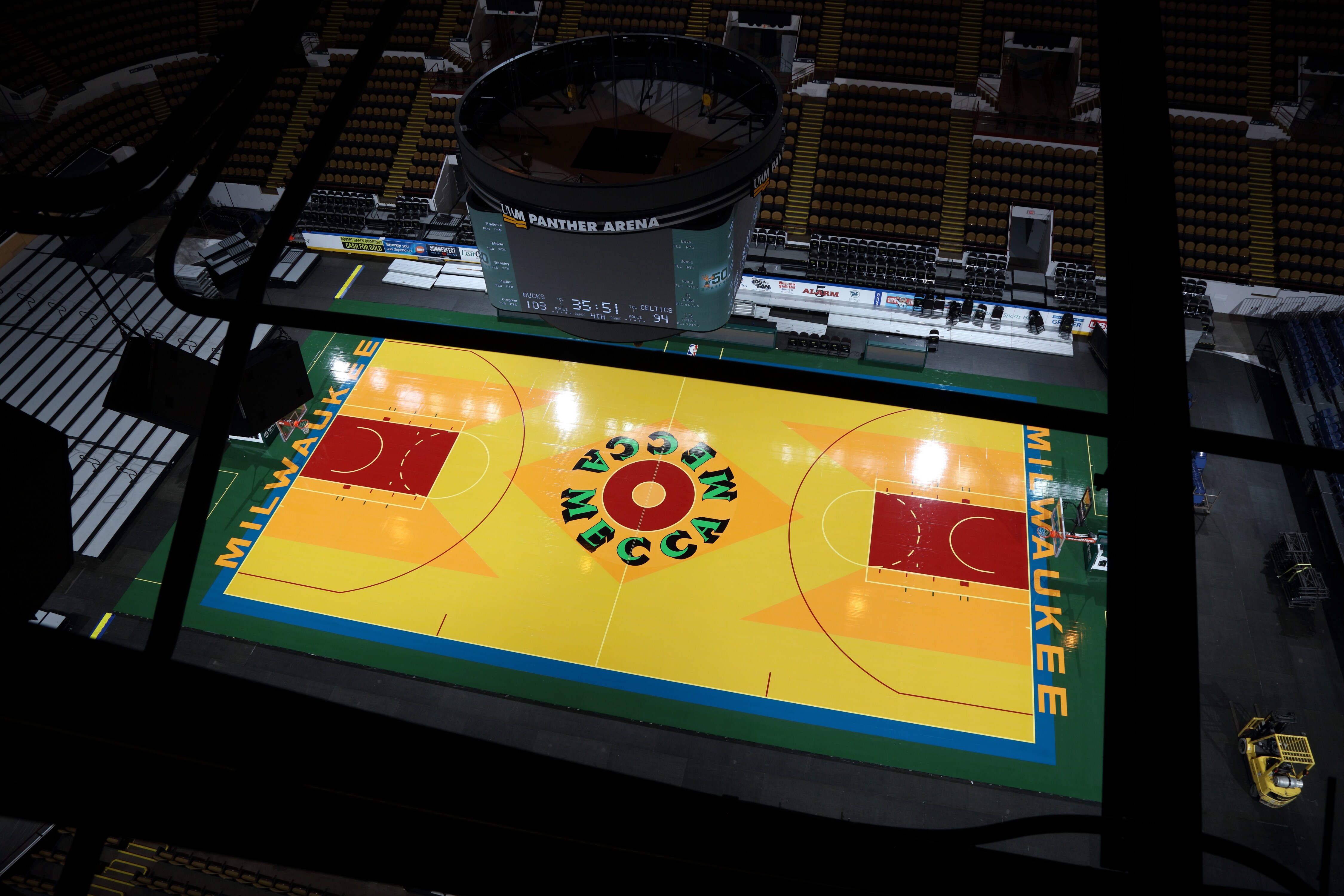 Iconic MECCA Court Returns To UW-Milwaukee Panther Arena | Milwaukee Bucks