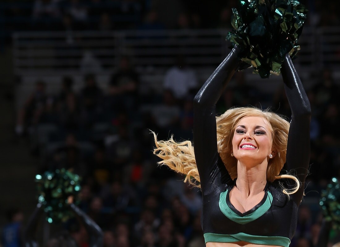 Dancers - Bucks vs Thunder - 03/06/16 Photo Gallery | NBA.com