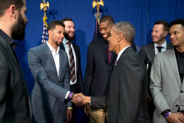 The Bucks Meet President Obama Photo Gallery | NBA.com