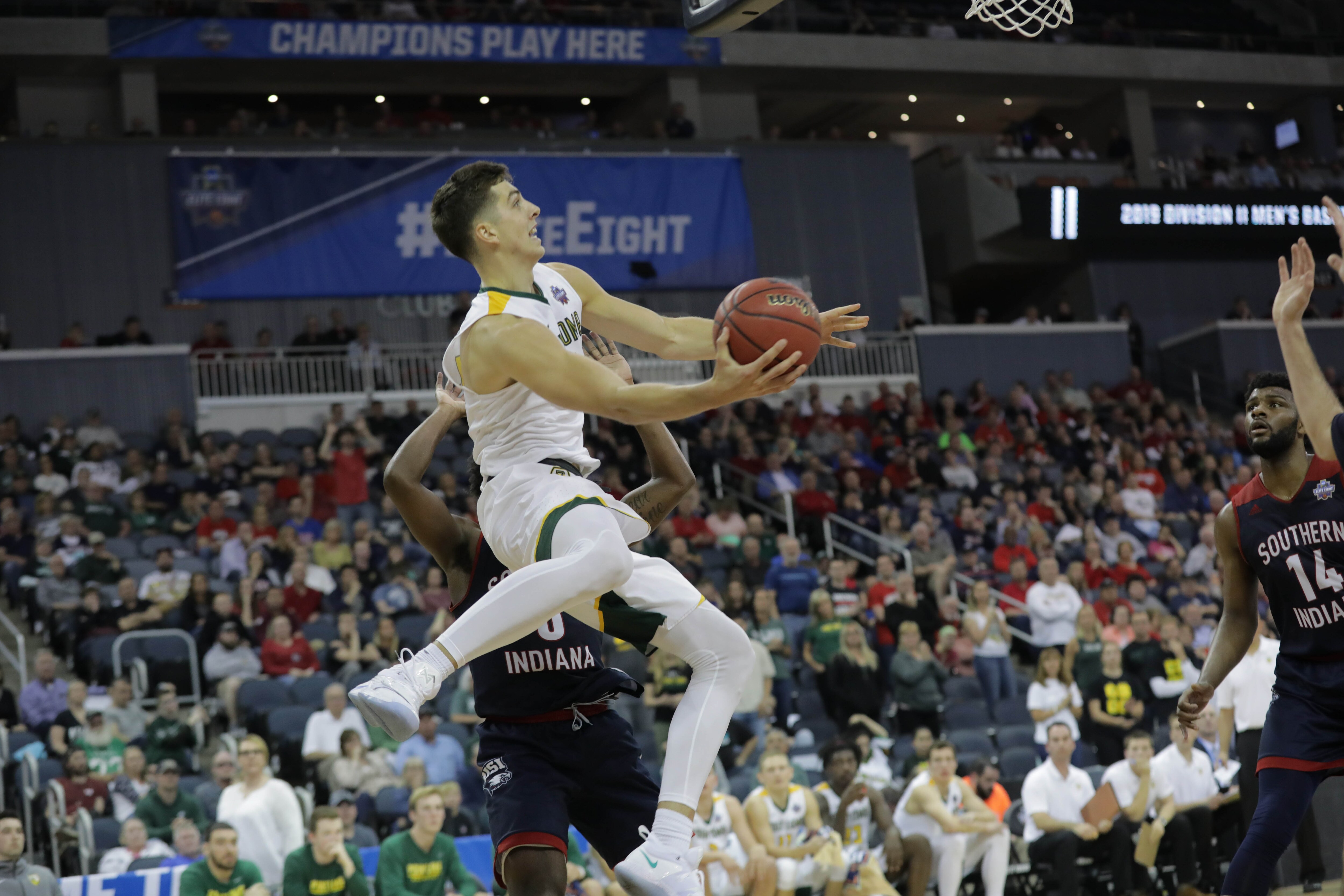 2019 Summer League: Daulton Hommes Photo Gallery | NBA.com