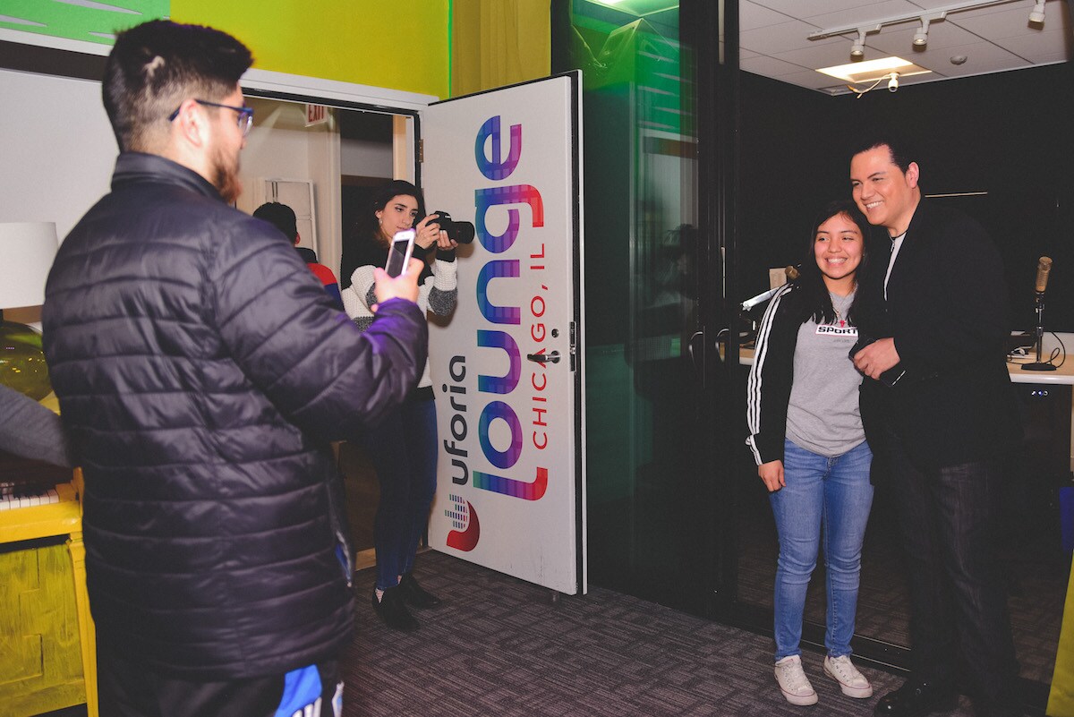 STUDENTS IN KIA’S SPORTS 37 PROGRAM GET BACKSTAGE TOUR OF UNIVISION ...