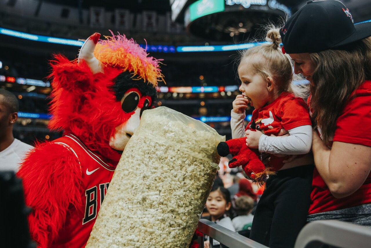 Benny the Bull | Chicago Bulls