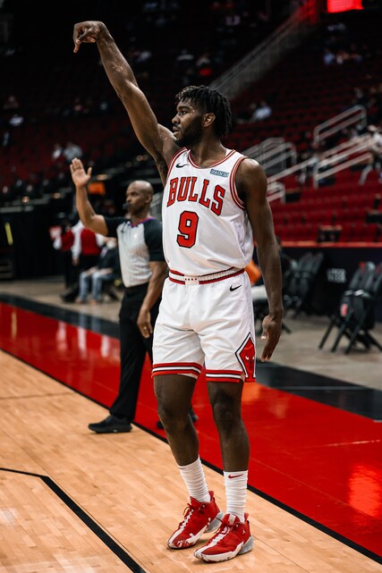 Photo Gallery: Bulls Beat Rockets in Houston Photo Gallery | NBA.com