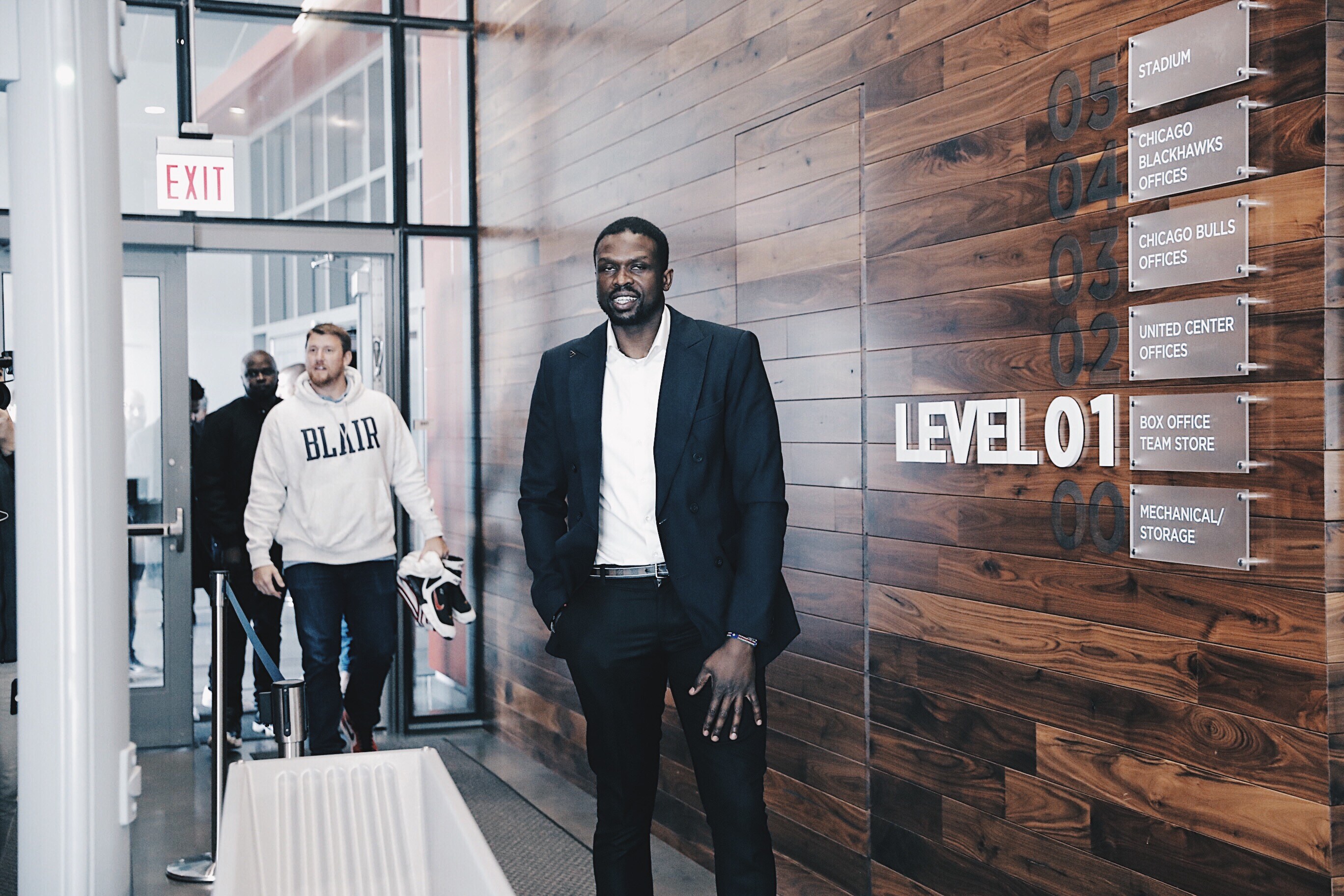 Photo Gallery: Bulls sign Luol Deng Photo Gallery | NBA.com