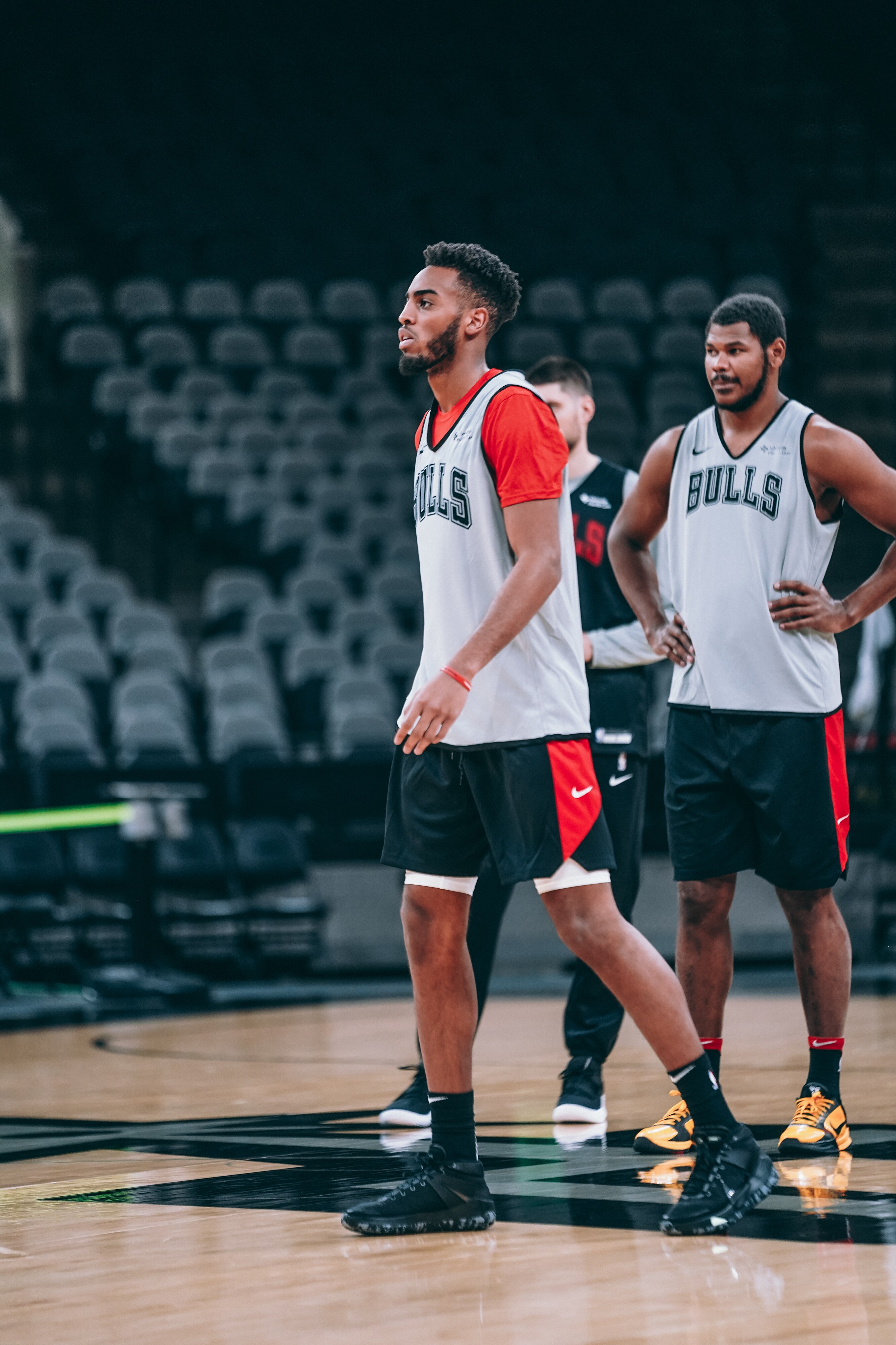 PHOTO GALLERY: New Look Bulls Shootaround Ahead of Spurs Game Photo ...