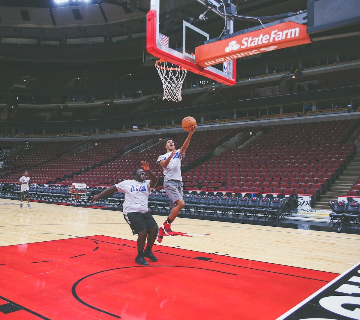 Chicago Bulls host Jr. NBA players for Court of Dreams | Chicago Bulls