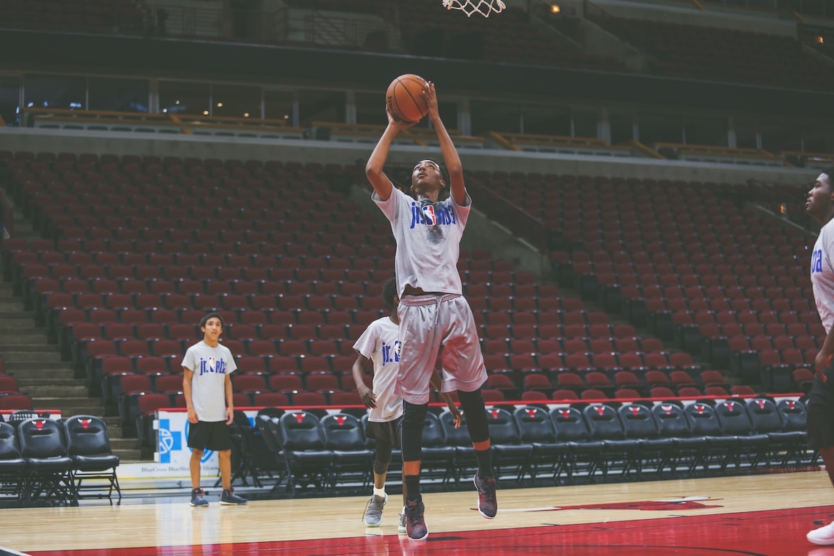 Chicago Bulls host Jr. NBA players for Court of Dreams | Chicago Bulls