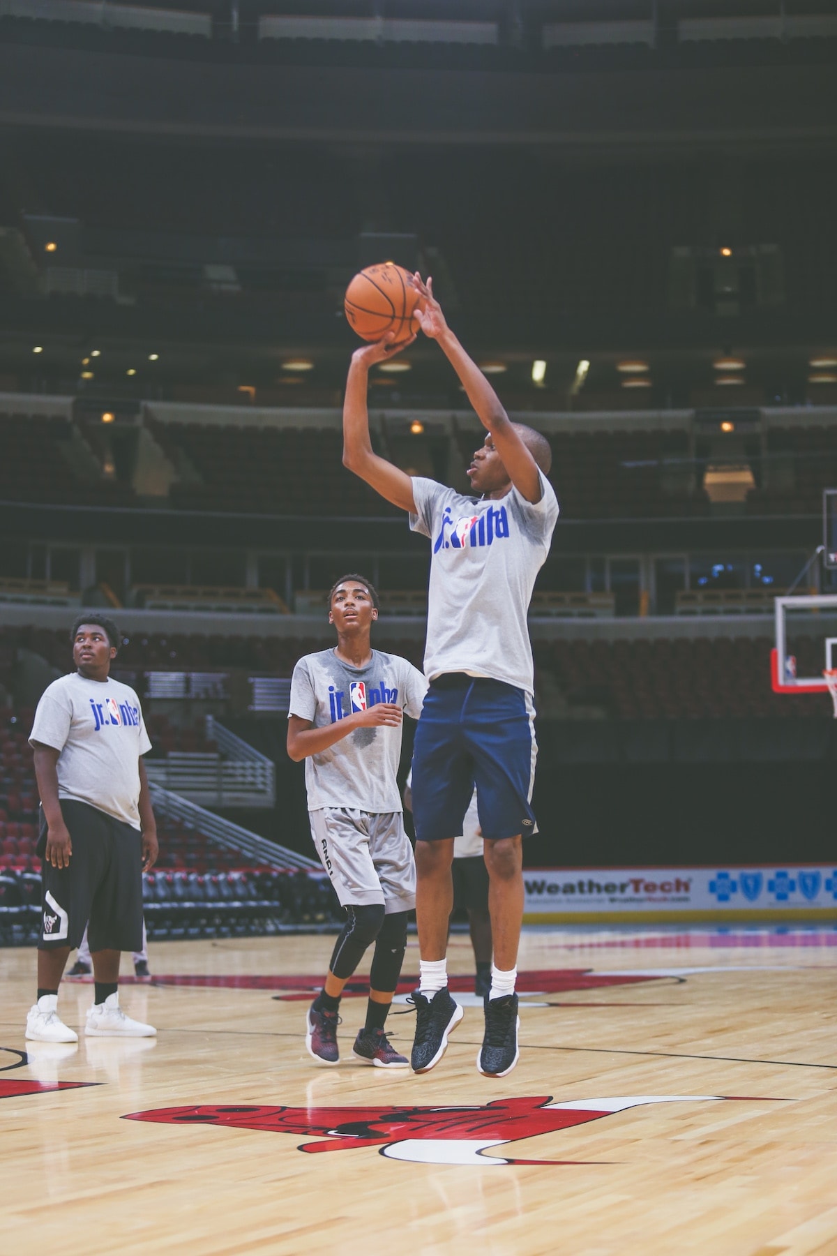 Chicago Bulls host Jr. NBA players for Court of Dreams | Chicago Bulls