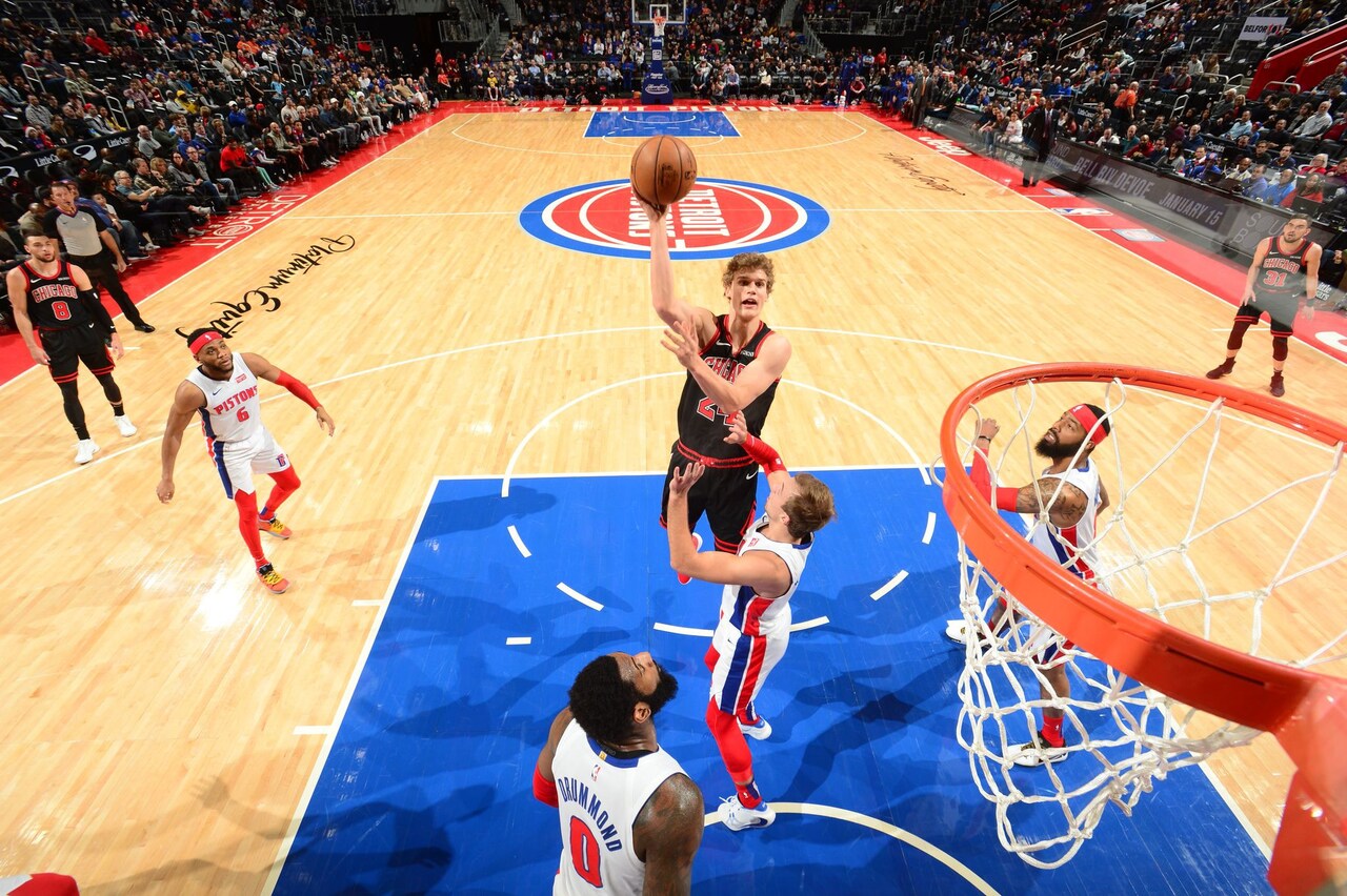 Photo Gallery: Bulls win against Pistons | Chicago Bulls