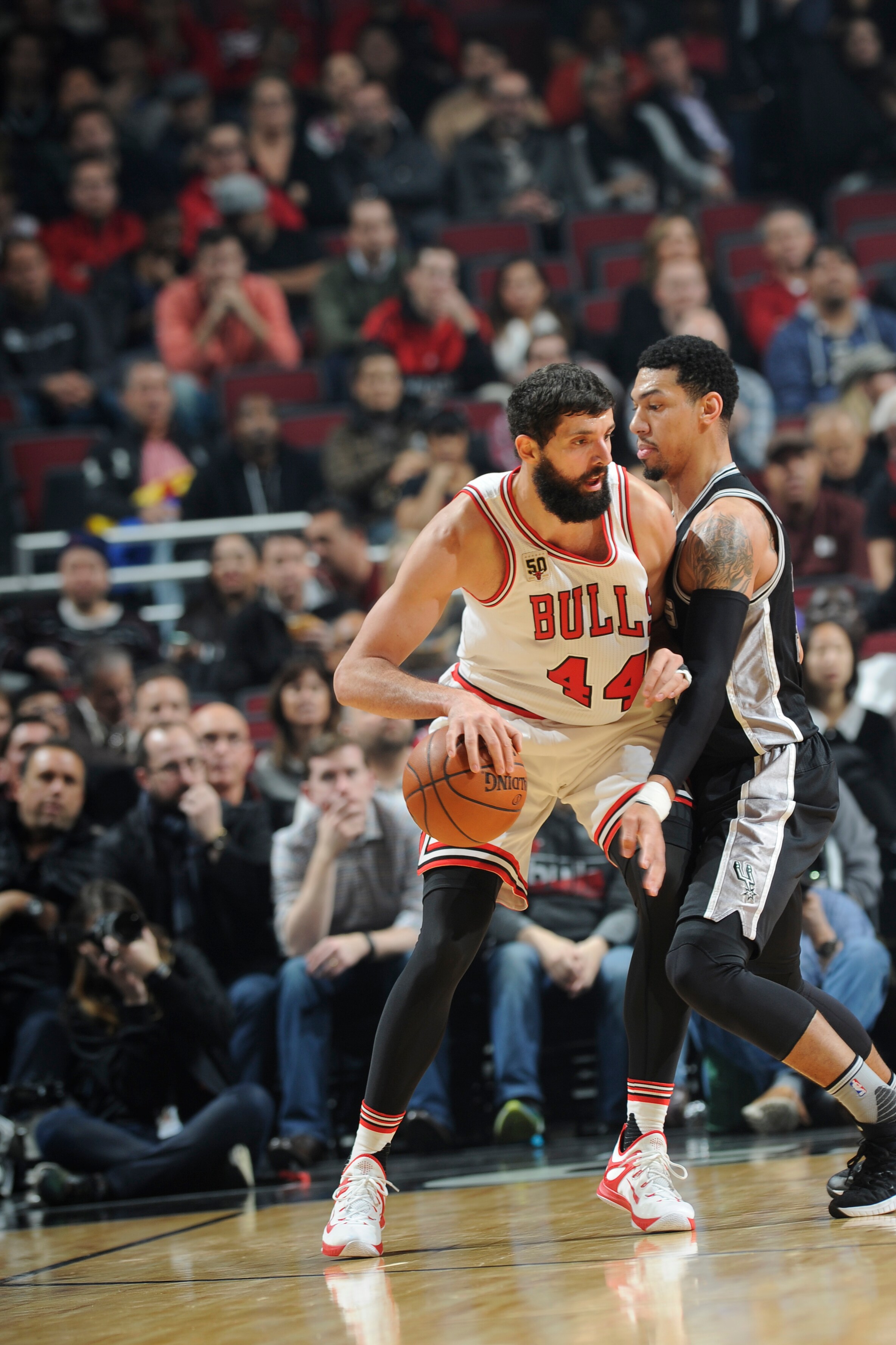 Photo Gallery: Bulls Vs. Spurs 11.30.15 Photo Gallery | NBA.com