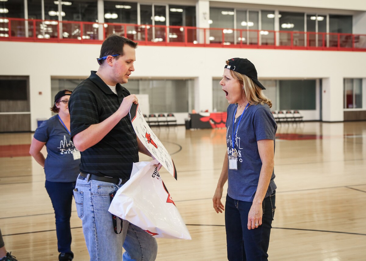 CHICAGO BULLS HOST TAPS FOR EXCLUSIVE TOUR | Chicago Bulls