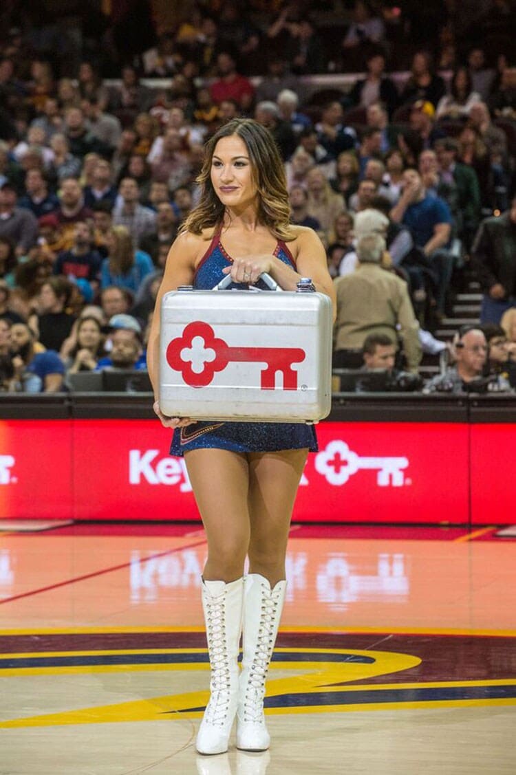 Catching Up with the Cavalier Girls - November 12, 2015 Photo Gallery ...