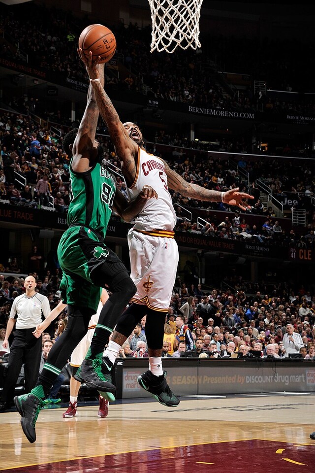 Cleveland Cavaliers vs. Boston Celtics - March 5, 2016 Photo Gallery ...