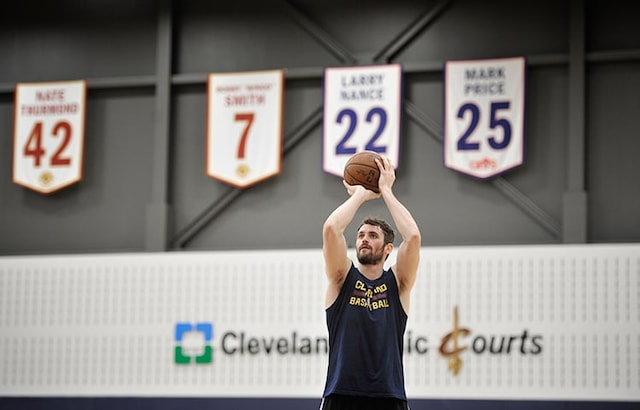 Exclusive Look Inside Playoff Practice Photo Gallery | NBA.com