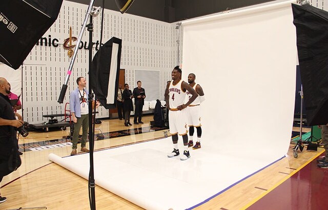 Sights From 2016 Media Day Photo Gallery | NBA.com