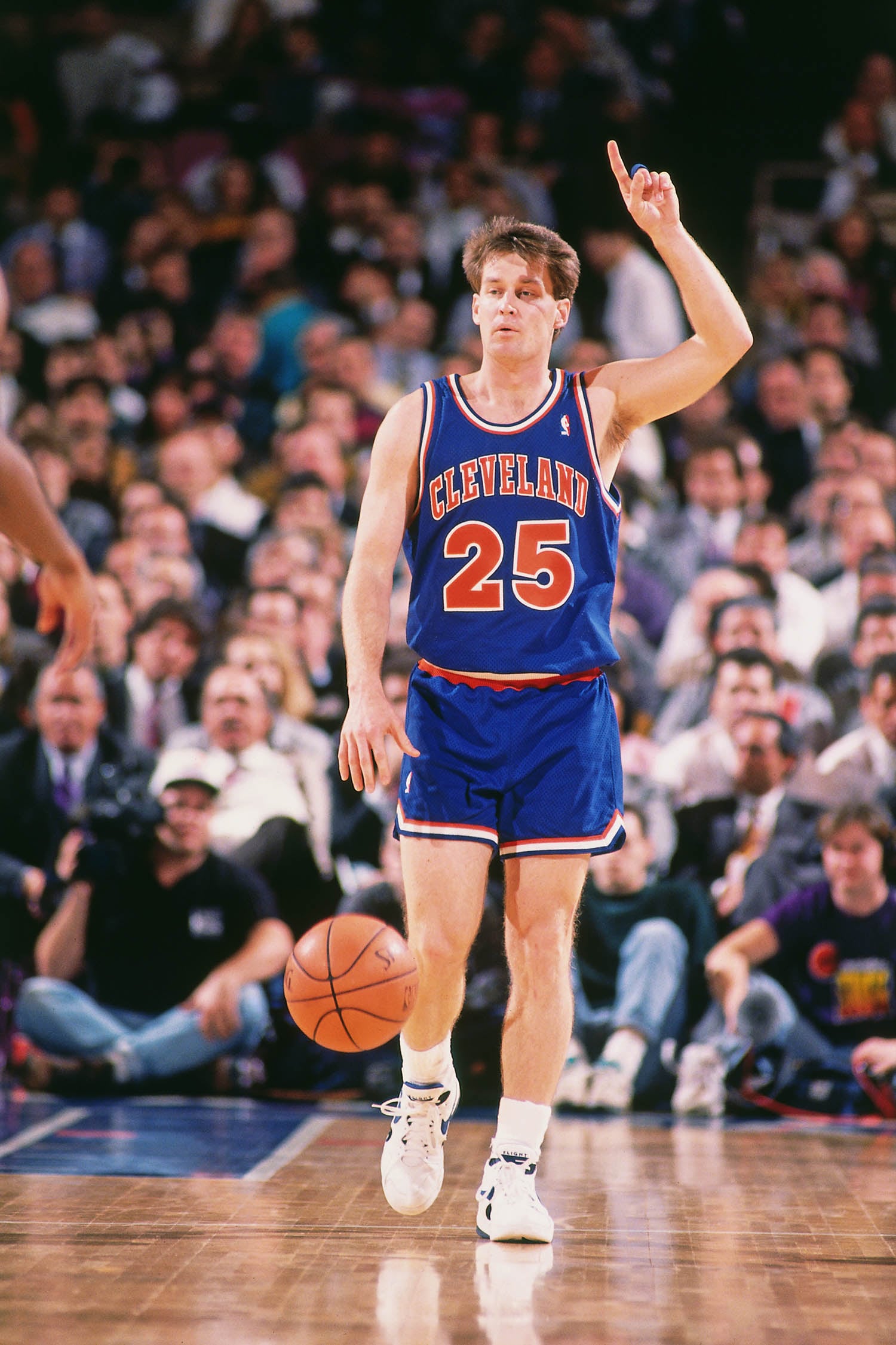 Names and Faces on the Wall of Honor Photo Gallery | NBA.com