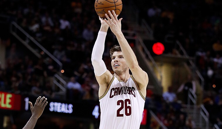Cavaliers Re-Sign Guard Kyle Korver | NBA.com