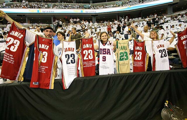No. 23 Jersey Through the Years Photo Gallery | NBA.com