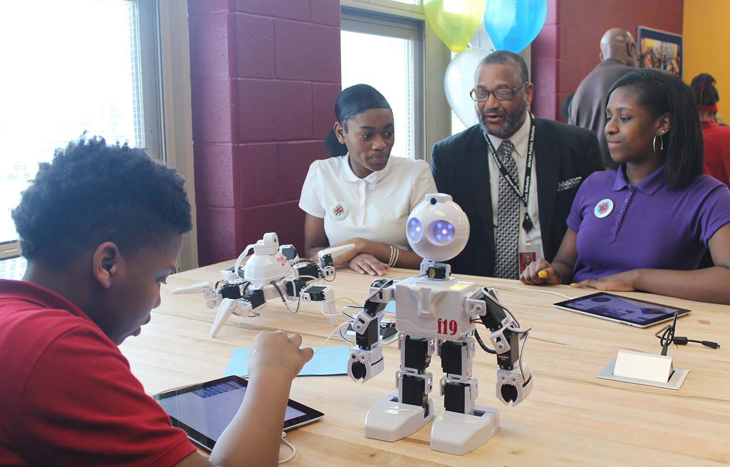 New STEM Lab Unveiled at Buchtel Community Learning Center Photo ...