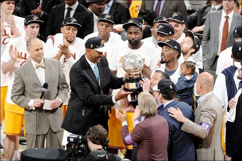 Top Photos from the 2015 Eastern Conference Finals Photo Gallery | NBA.com