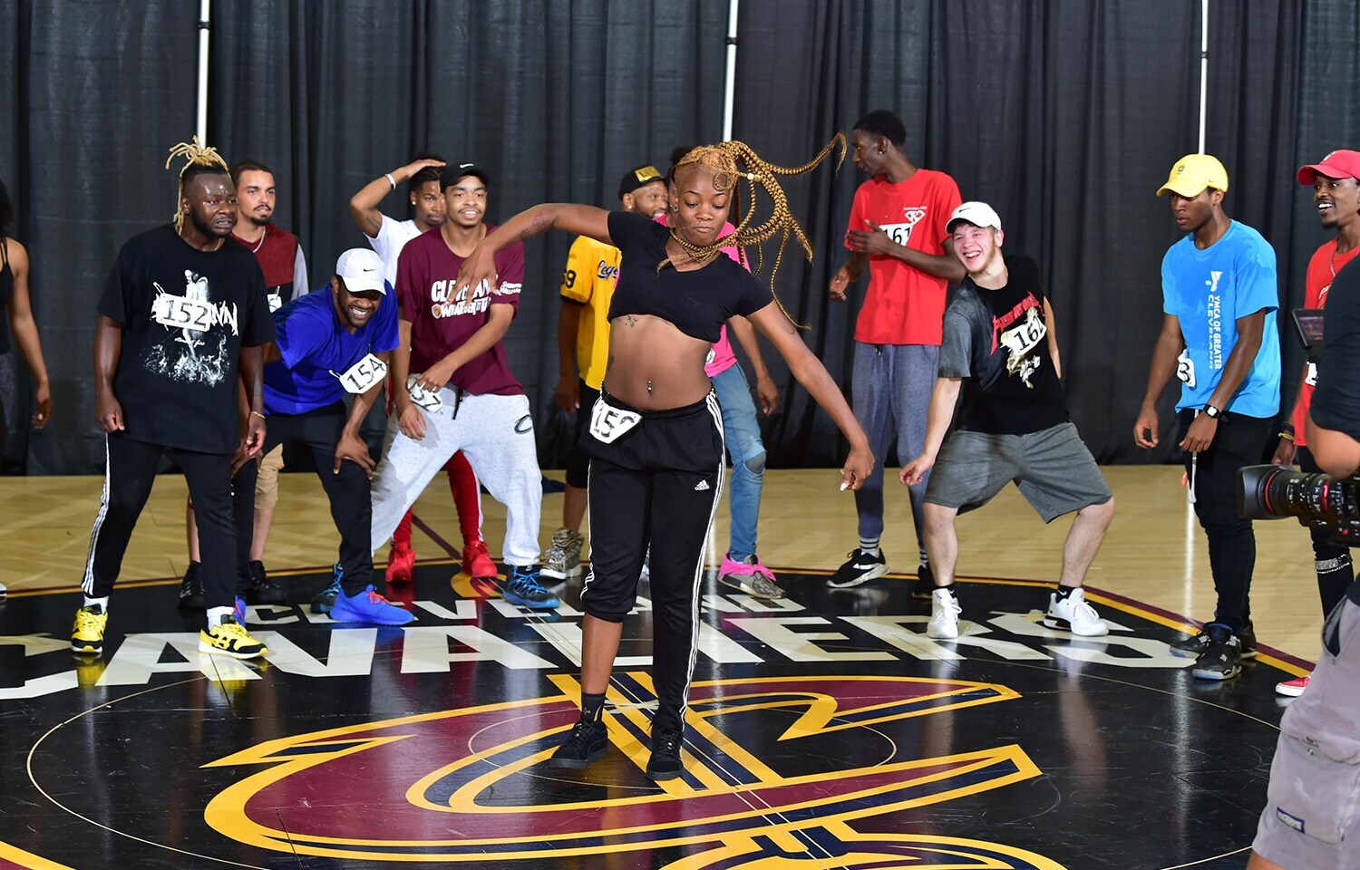 Snapshots from the 2019 Scream Team Auditions Photo Gallery | NBA.com