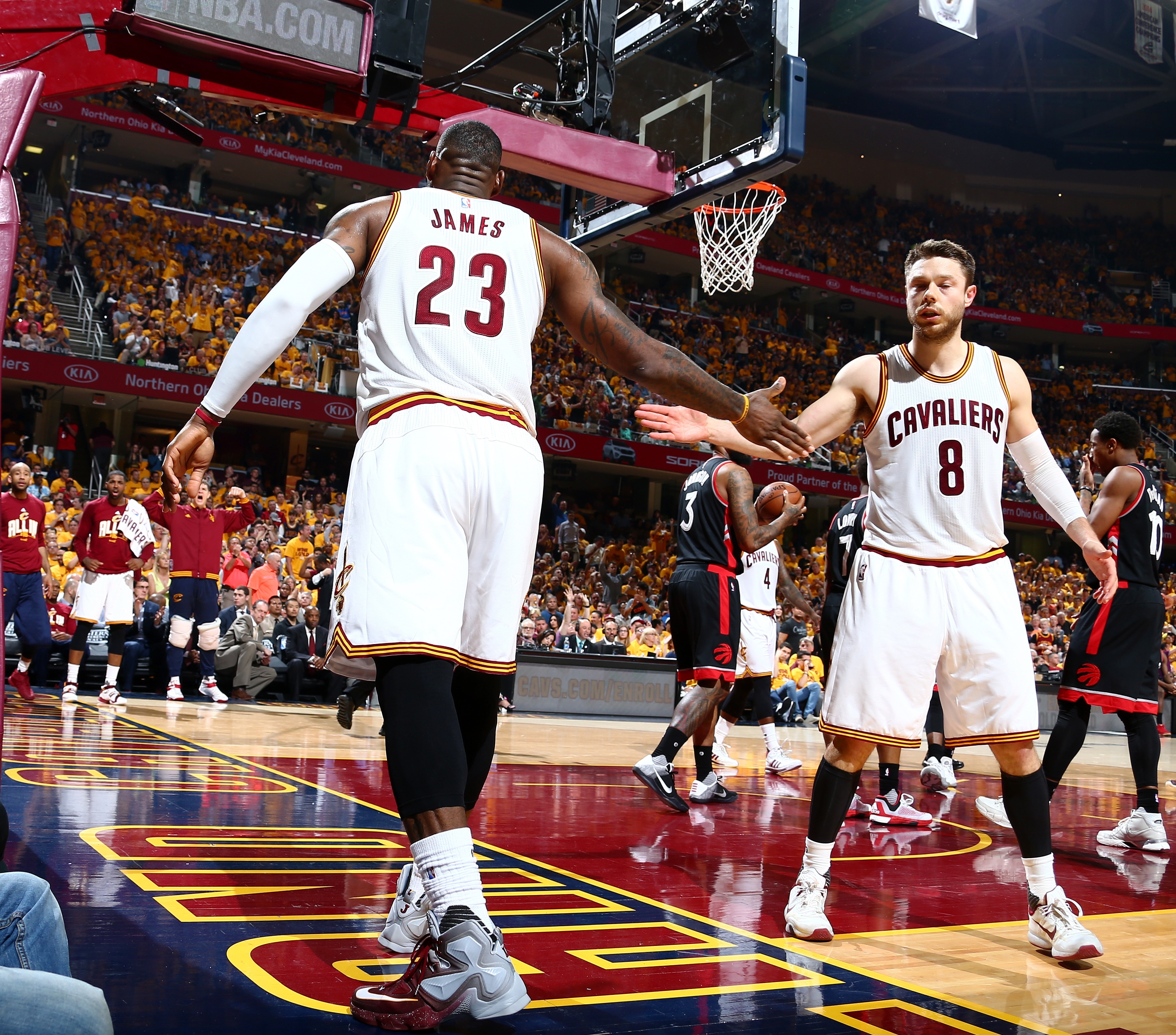 Game 5 Photos: Cleveland Cavaliers vs. Toronto Raptors - May 25, 2016 ...
