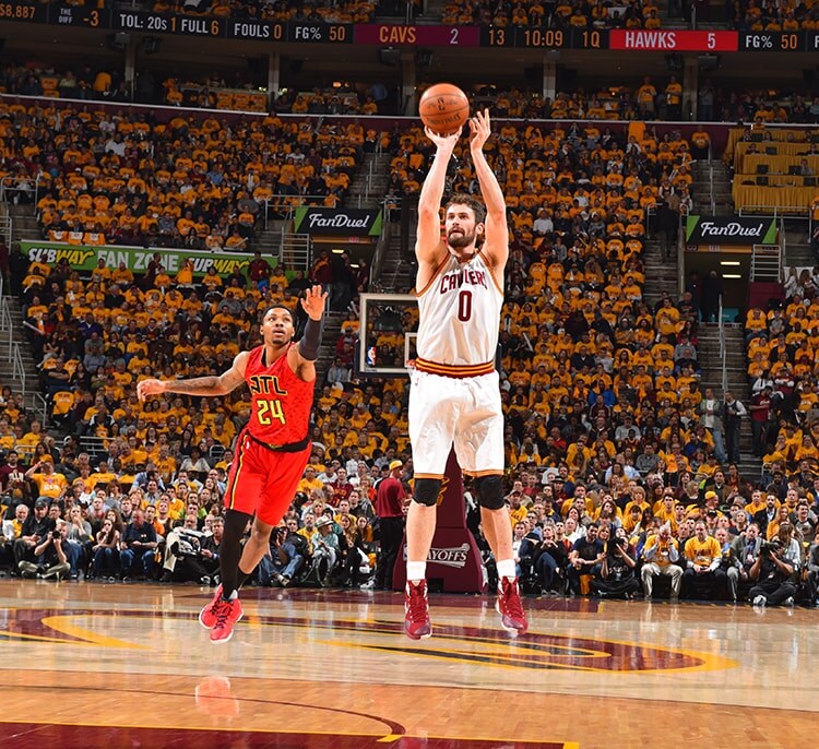 Game 2 Photos: Cleveland Cavaliers vs. Atlanta Hawks - May 4, 2016 ...