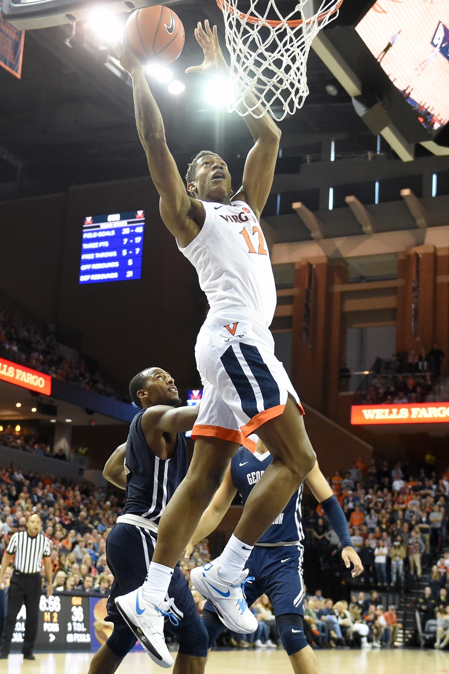 2019 Draft Profile: De'Andre Hunter Photo Gallery | NBA.com