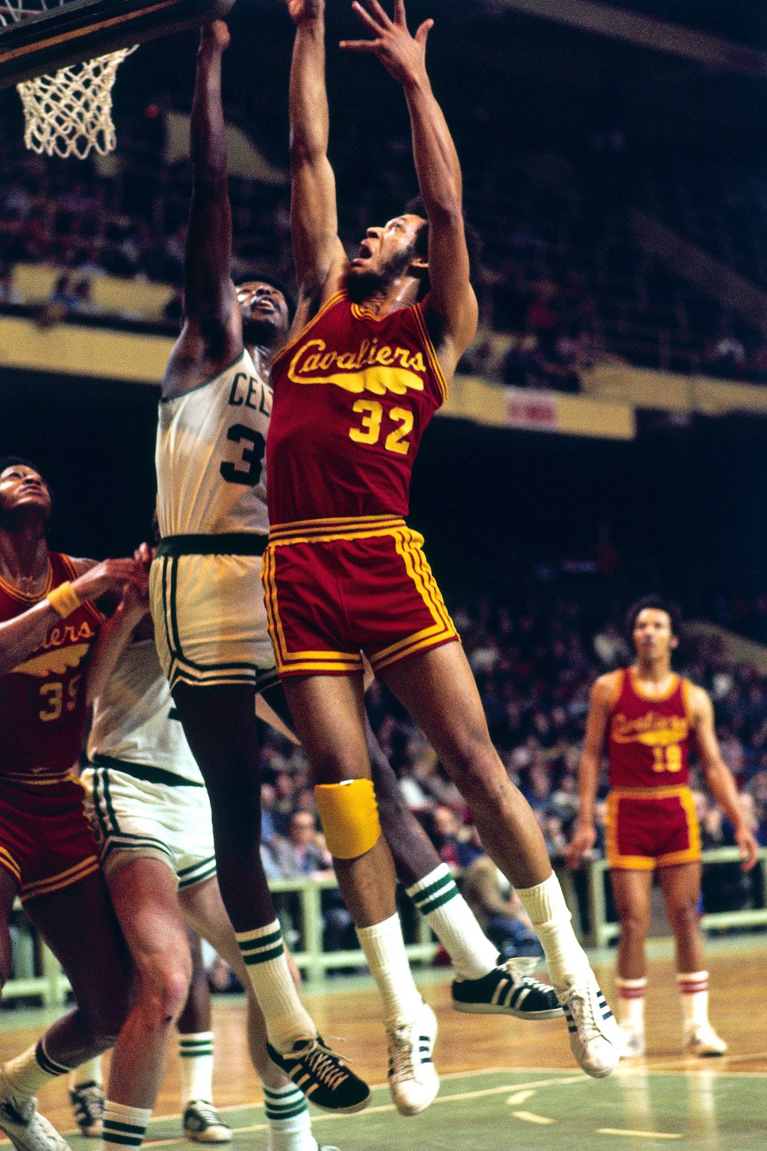 Names and Faces on the Wall of Honor Photo Gallery | NBA.com