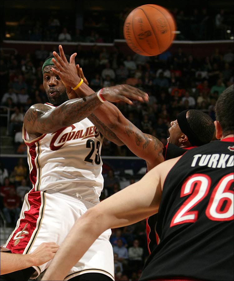 LeBron James: Cavaliers All-Time Assists Leader Photo Gallery | NBA.com