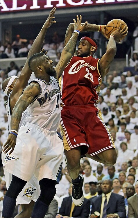 Cavaliers: Cavaliers at Wizards - May 2nd, 2008 Photo Gallery | NBA.com