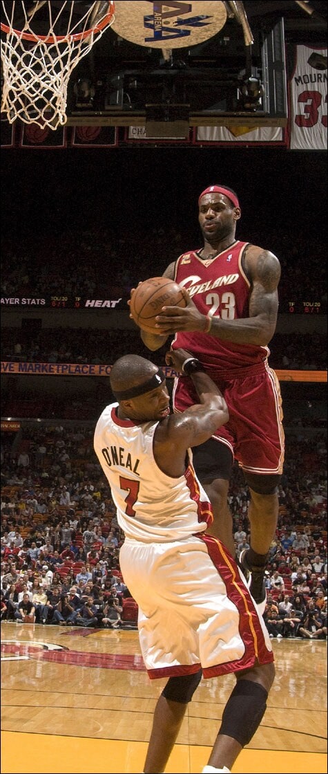 2009-10 LeBron James - MVPx2 Photo Gallery | NBA.com