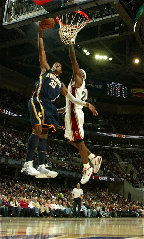 LeBron James - Chase-Down Blocks Photo Gallery | NBA.com