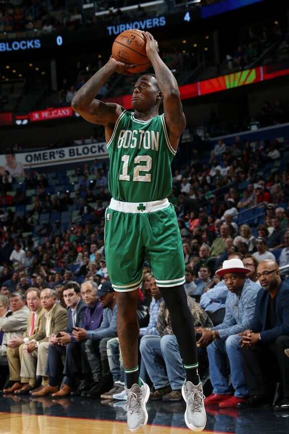 Photos: Celtics vs. Pelicans – Nov. 14, 2016 Photo Gallery | NBA.com