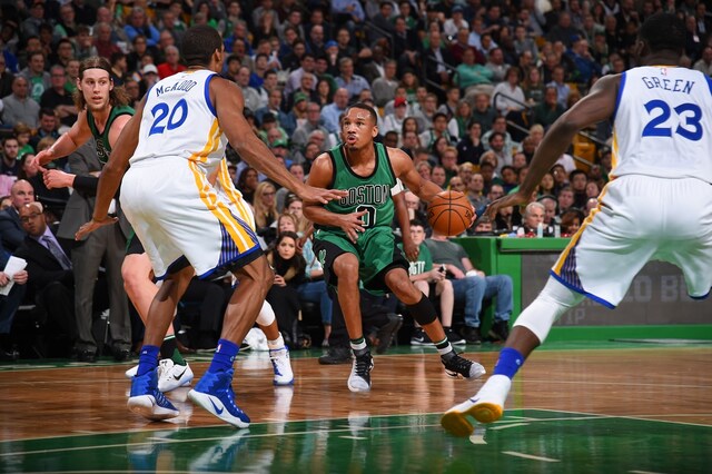Photos: Warriors vs. Celtics - Nov. 18, 2016 Photo Gallery | NBA.com