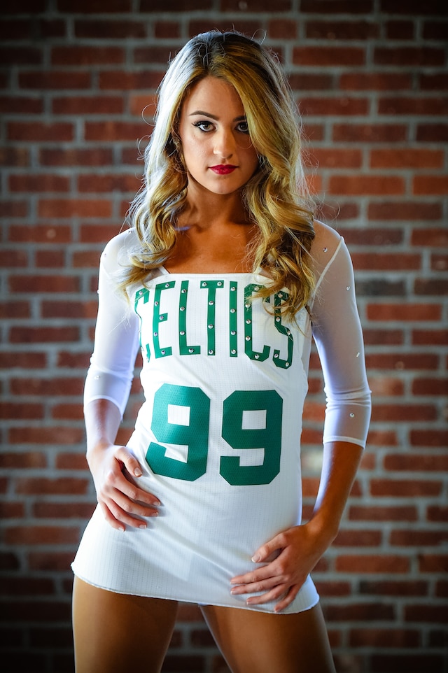 Janelle – 2016-17 Celtics Dancer Photo Gallery | NBA.com